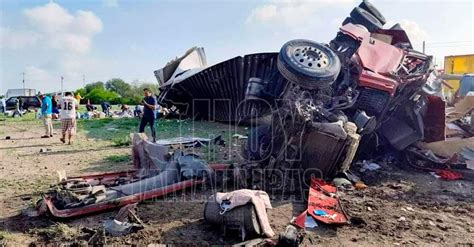 Hoy Tamaulipas Volcadura En Tamaulipas Encontronazo Dejo Un Muerto Y