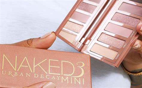 Urban Decay Naked 3 Mini paleta de sombras de ojos 6 tonos fórmula