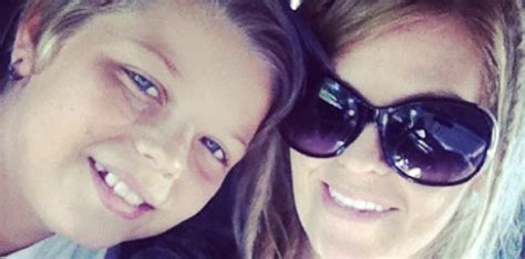 Worlds Coolest Mom Surprises Her Transgender Teen With Hormone Therapy