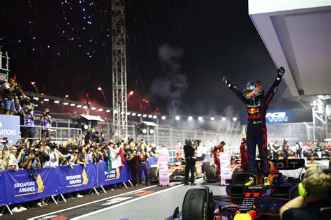 Sergio Perez Wins S Pore Grand Prix After Gruelling Race His 1st