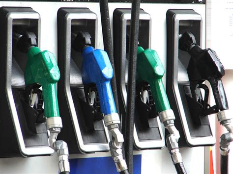 Cómo calcular el consumo de combustible del auto CompreSeguros Blog