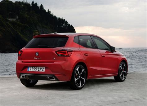 2022 SEAT IBIZA Fabricante SEAT PlanetCarsZ