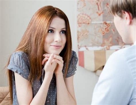 Como Ler A Linguagem Corporal Feminina Primeiro Encontro