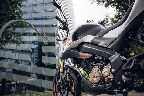 Srk125s Detalle Naked Street 44