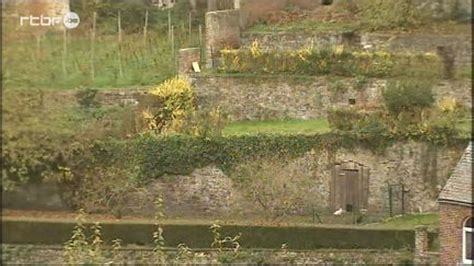 Les jardins suspendus de Thuin Extrait de l émission jardins et