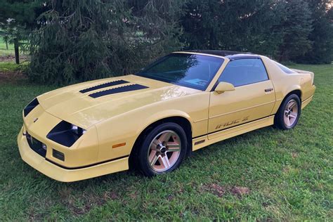 K Mile Chevrolet Camaro Z Iroc Z Speed For Sale On Bat