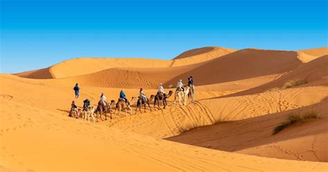 Desde Ouarzazate Excursión al Desierto del Sáhara de Merzouga 2 días