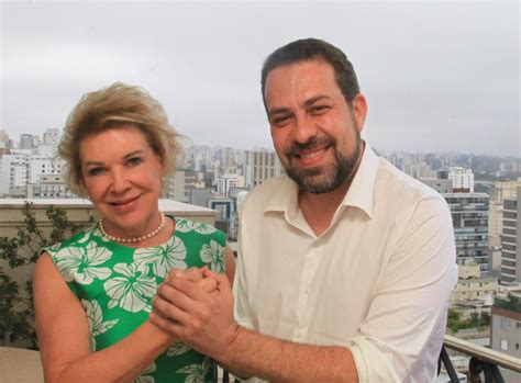 Assessora de secretário de Nunes pede demissão após almoço Marta