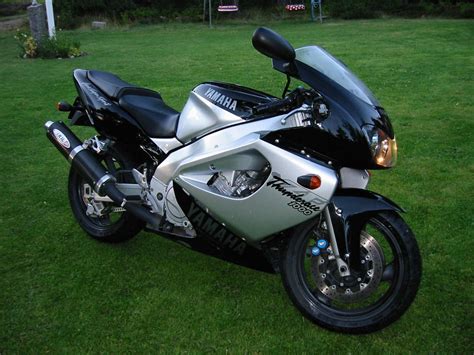 Yamaha Yamaha YZF 1000 R Thunderace Moto ZombDrive