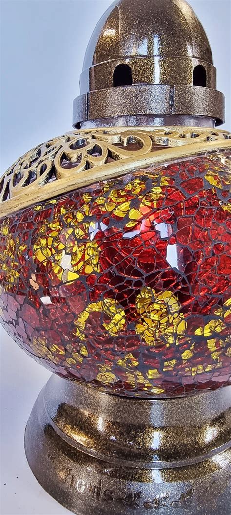 Znicz Lampion Witrażowy Kula mini czerwono złota Znicze BARTEK