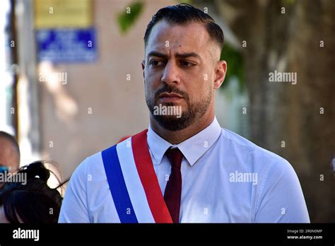 Le député français Sébastien Delogu participe à la commémoration de 08