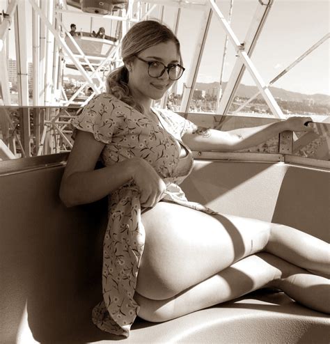 Ferris Wheel Naked 47 Photos