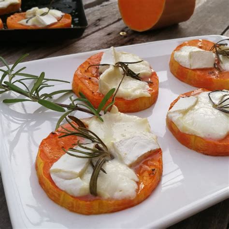 Courge Butternut R Tie Ch Vre Et Romarin La Cuisine De Circ E