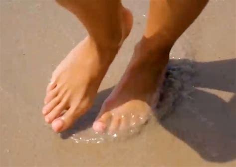 Abby Hornacek S Feet I Piedi Di Abby Hornacek Celebrities Feet