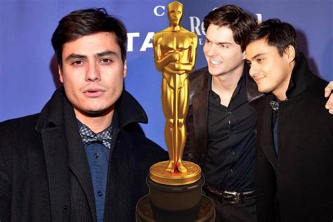 Após sucesso nos Nudes ator Kiowa Gordon solta novos Sextapes
