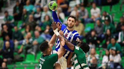 FC Porto Andebol Clássico à vista nas meias finais da Taça de Portugal