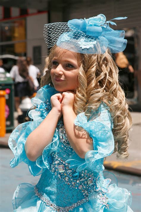 Naturist Junior Miss Pageant Contest Dastanswer