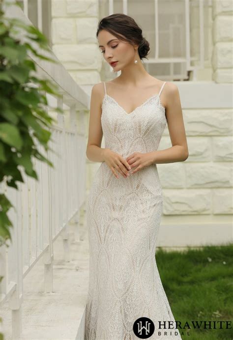 Robe De Mariée Fourreau En Dentelle Robes de Mariée Comtesse Mariage