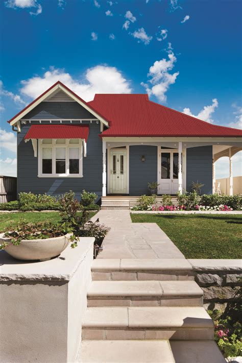 The Best Roof Color For A Red House In 2023 DECOOMO