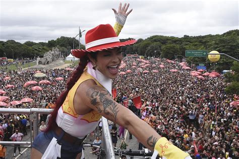 Bloco Chá da Pabllo a festa pop que vai agitar o carnaval do Rio de