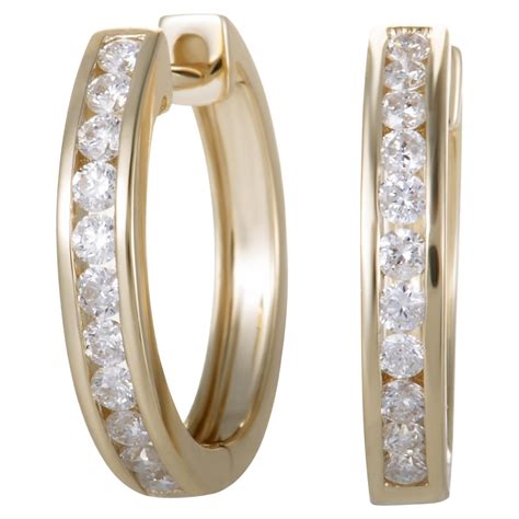 LB Exclusive 14k Yellow Gold 0 27 Carat Diamond Hoop Earrings For Sale