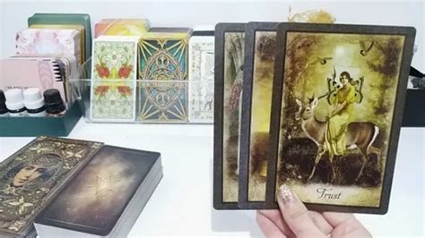 Descubre Tu Futuro Gratis Obtén 10 Minutos de Lectura de Tarot Gratis
