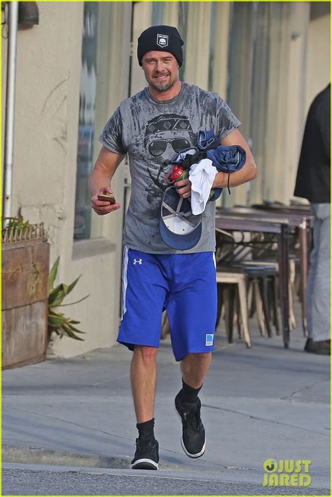Josh Duhamel Goes Shirtless After His Workout Photo 3900143 Josh
