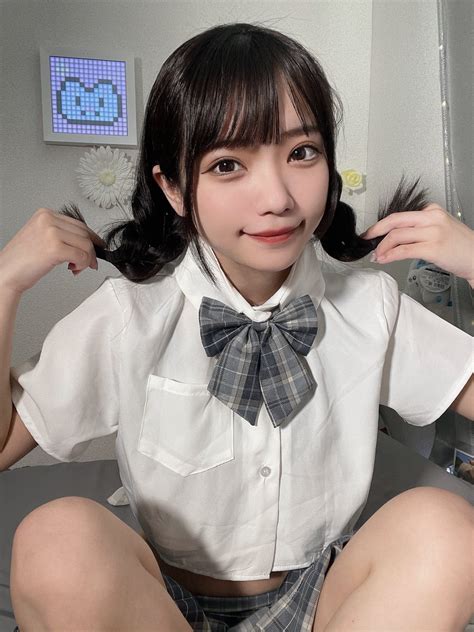 いずちのの on Twitter 制服デートしよ