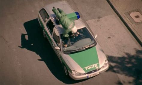 Imcdb Org Ford Mondeo Turnier Mkii In Der Clown
