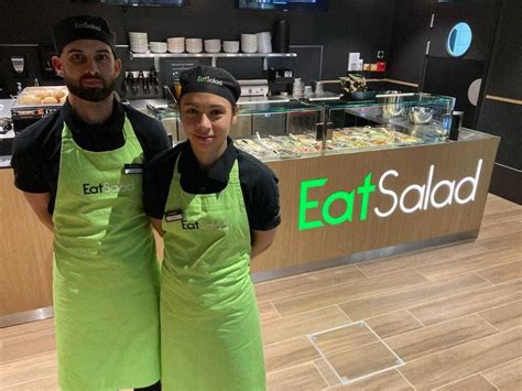 La Roche Sur Yon Moryne Et Julien Ouvrent Une Enseigne Eat Salad Zone