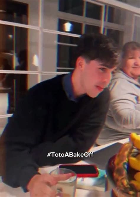 Florencia Pe A Comenz La Campa A Para Que Su Hijo Toto Otero Entre A