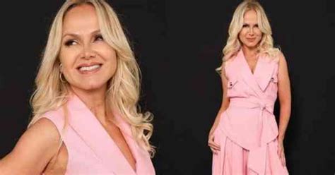 Eliana detalha vida sexual após os 50 anos Só melhora