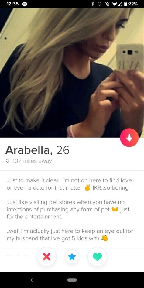 Thirty Tinder Profiles That Are Absolutely Shameless Funny Tinder
