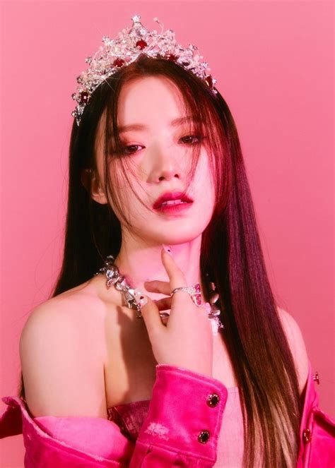 Pin De Reizek En G Idle Pecas Hermosas Walpaper Kpop Celebridades