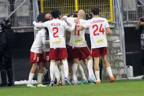 Skrót meczu ŁKS Łódź Legia Warszawa 1 1 WIDEO Trzy strzały w