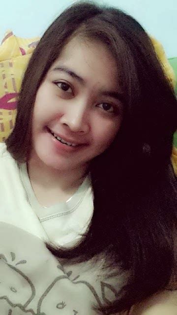 ABG TELANJANG BUGIL TOKET GEDE LINDA