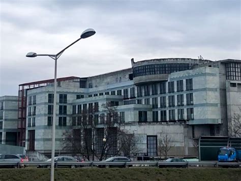 Koniec pewnej epoki Budynek EuRoPol Gazu do rozbiórki