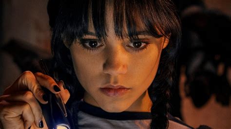 Jenna Ortega Had More Than One Veteran Wednesday Addams Helping Her Prep