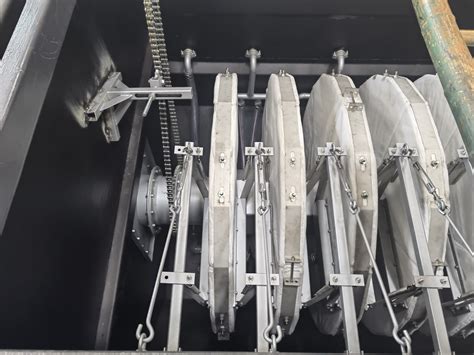 Rotary Disc 20 Pcs Multi Disk Screw Press 5 8KW Volute Press For Sludge
