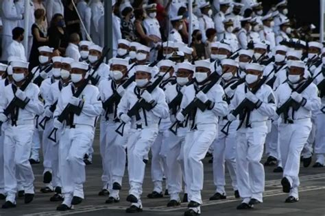 Habrá cierres viales por Desfile de la Armada de México en el puerto de