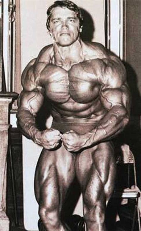 39 Photos From The Golden Era Of Body Building That Prove Nothing Beats