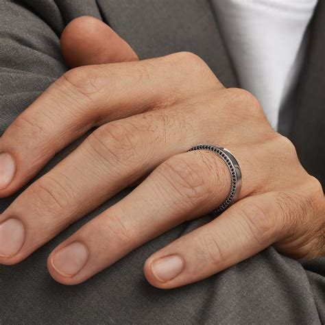 Herren Ehering Mit Schwarzen Diamanten In Wei Gold Klenota
