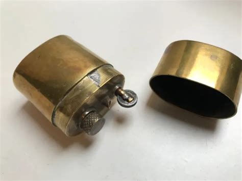 BRIQUET DE TABLE à essence poilus laiton ancien vintage brass petrol