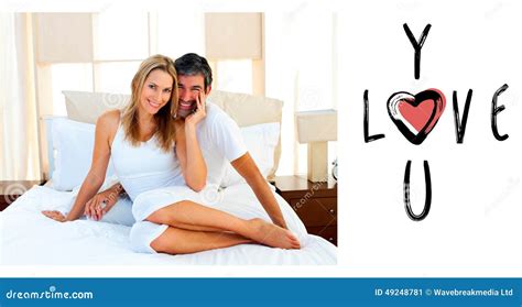 Image Compos E Du Portrait Des Amants S Asseyant Sur Le Lit