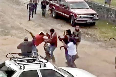 Masacre en Texcaltitlán EDOMEX 11 criminales y 3 pobladores muertos