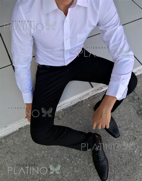 Venta pantalón negro camisa blanca en stock