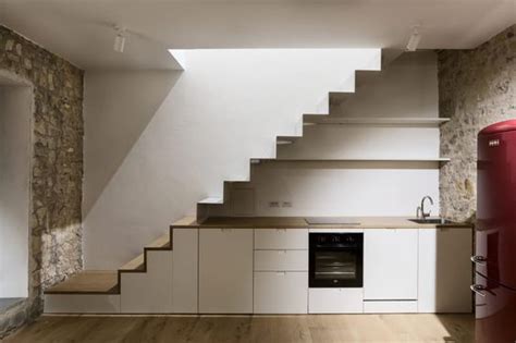5 Kitchen Set Bawah Tangga Terbaik Max Desain