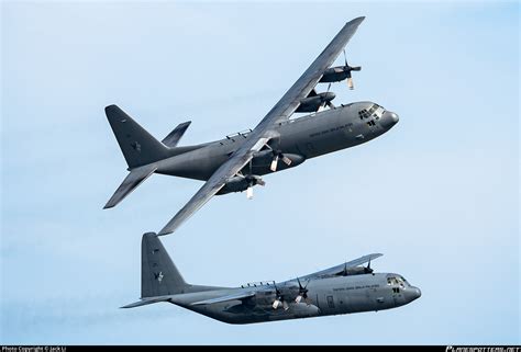 M30 11 Royal Malaysian Air Force Lockheed C 130H 30 Hercules L 382