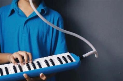Berikut Ini Not Angka Pianika Lagu Ibu Kita Kartini Beserta Liriknya