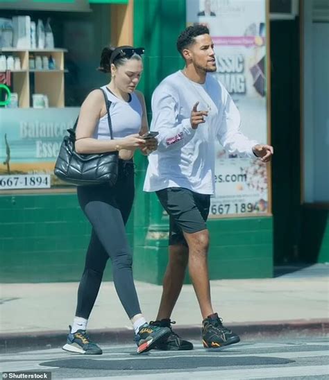 Who Is Jessie J Dating Who Is Chanan Safir Colman